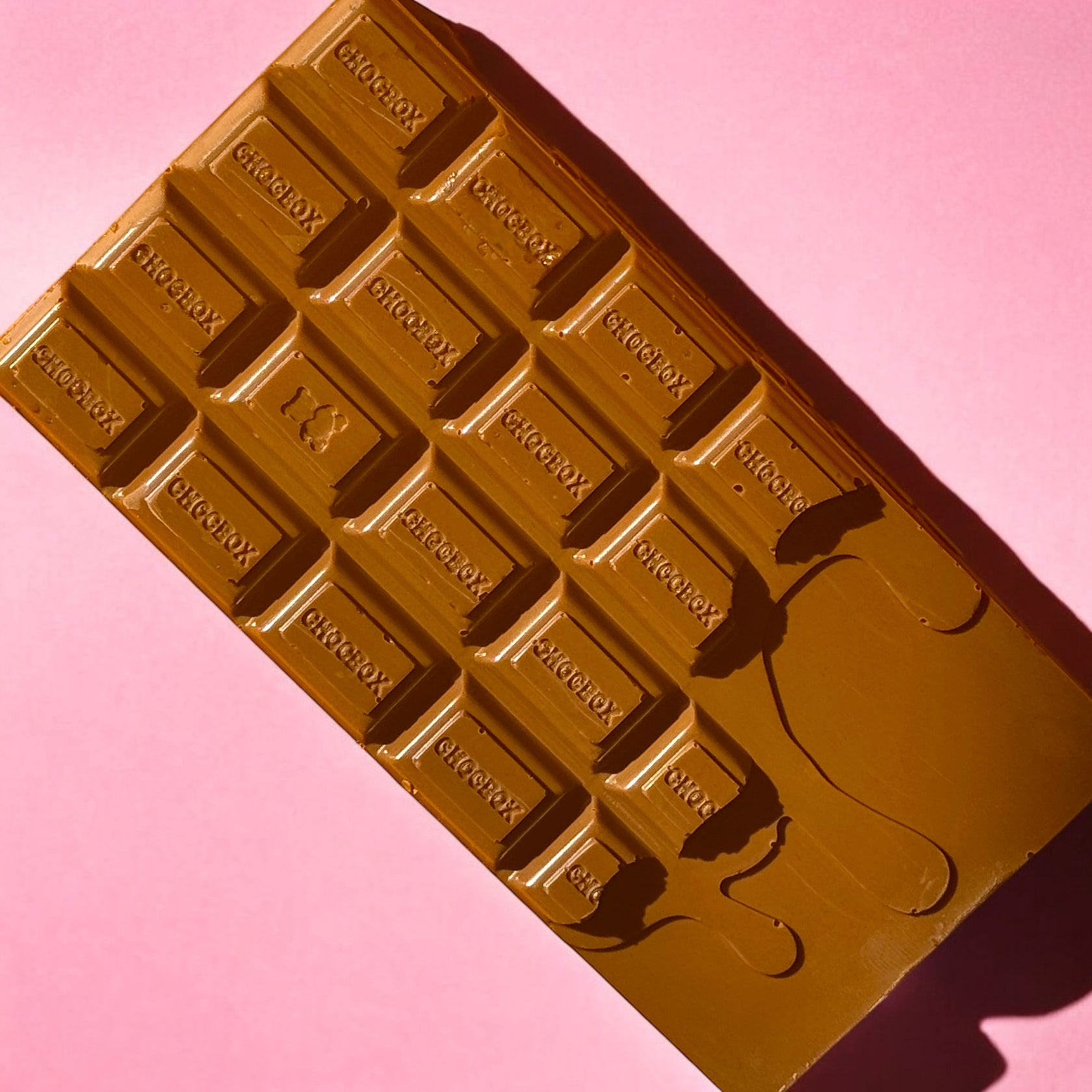 KNAFEH STUFFED CHOCOLATE BAR – Chocbox LA